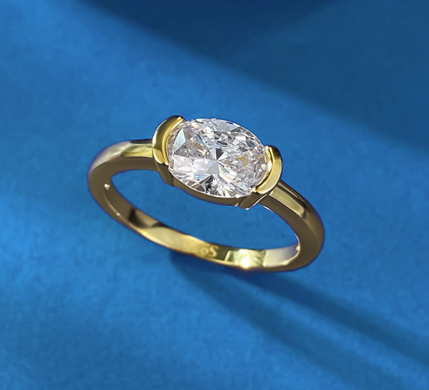 Elliptical Heterosexual Ring – Unforgetjewelry